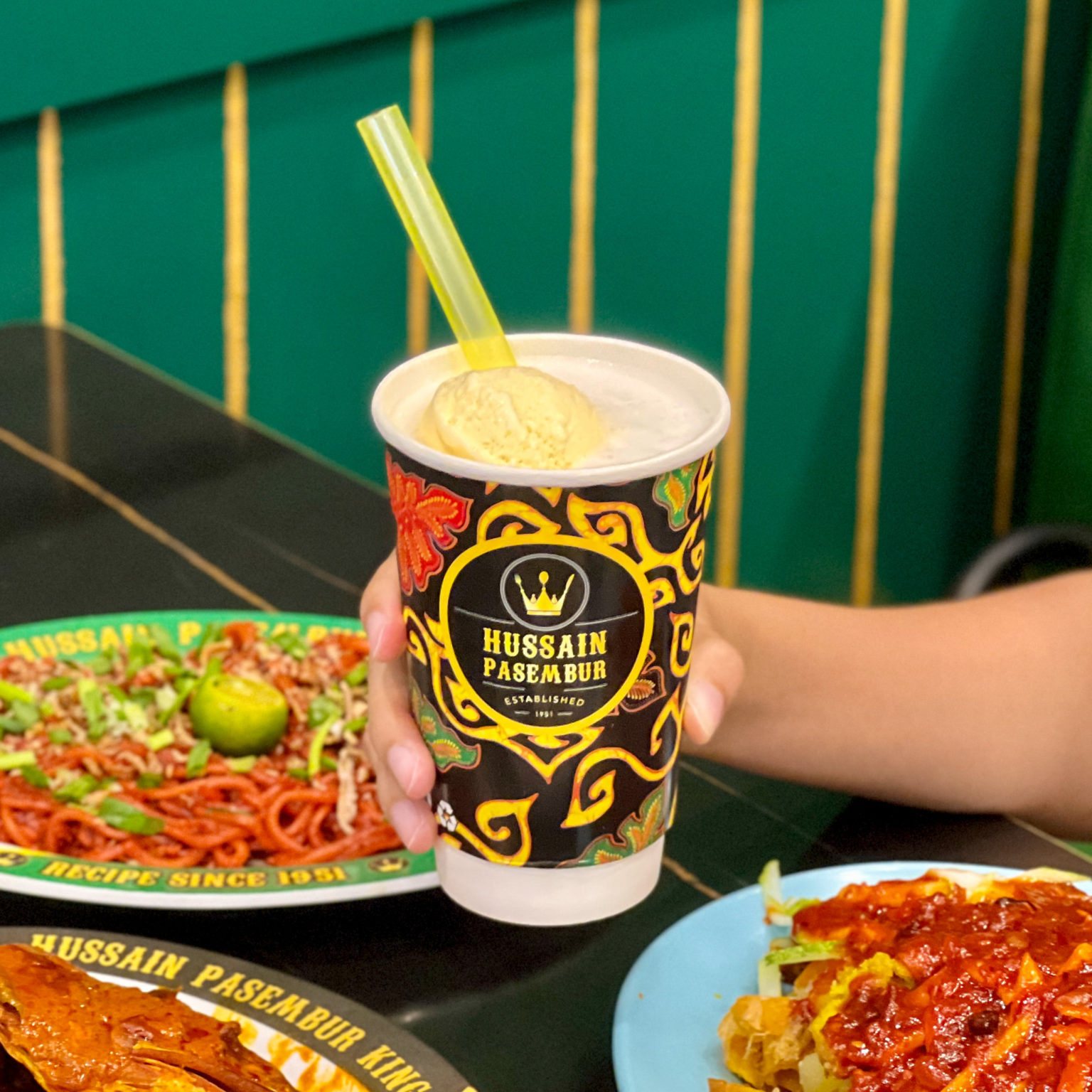 This 71 Years Old Pasembur Stall In Penang Opens First Classic Cafe ...