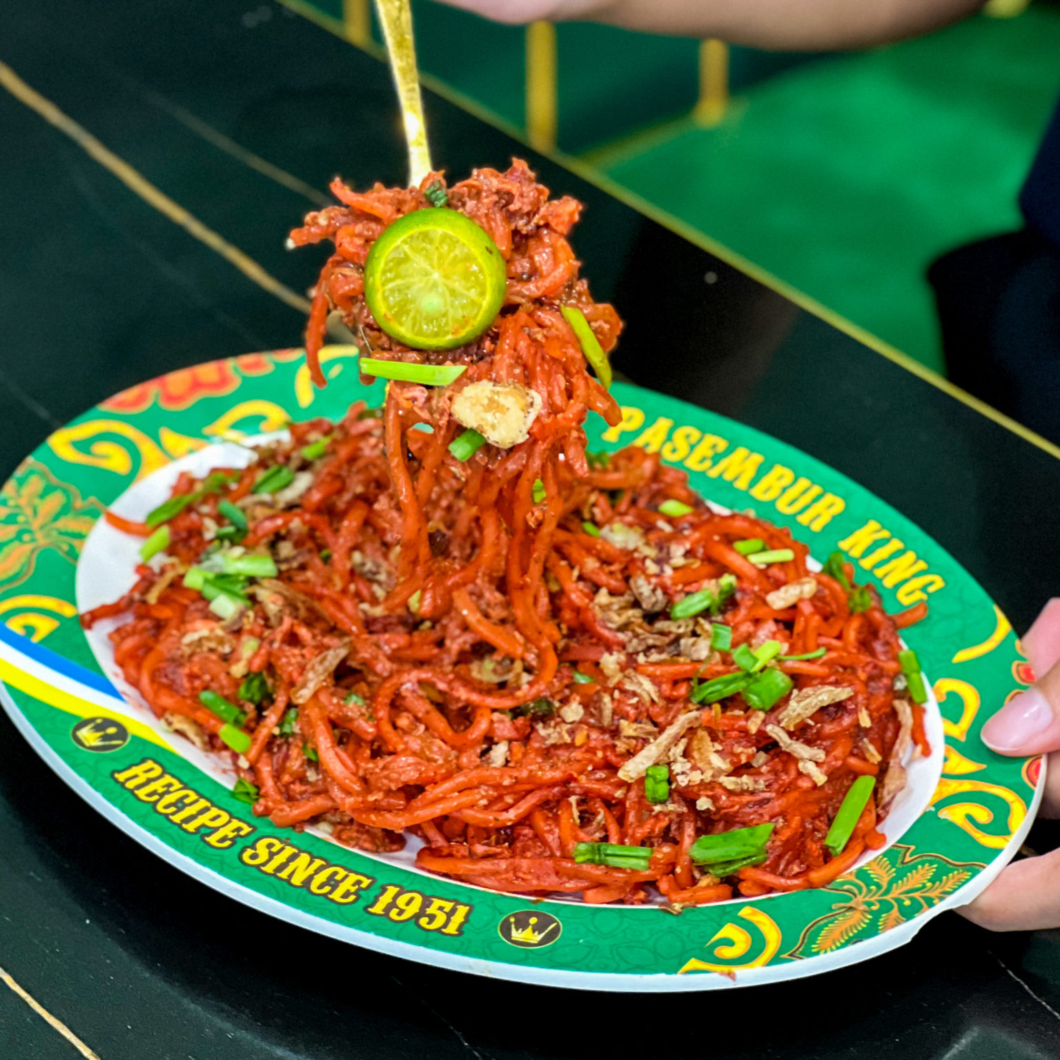 This 71 Years Old Pasembur Stall In Penang Opens First Classic Cafe ...