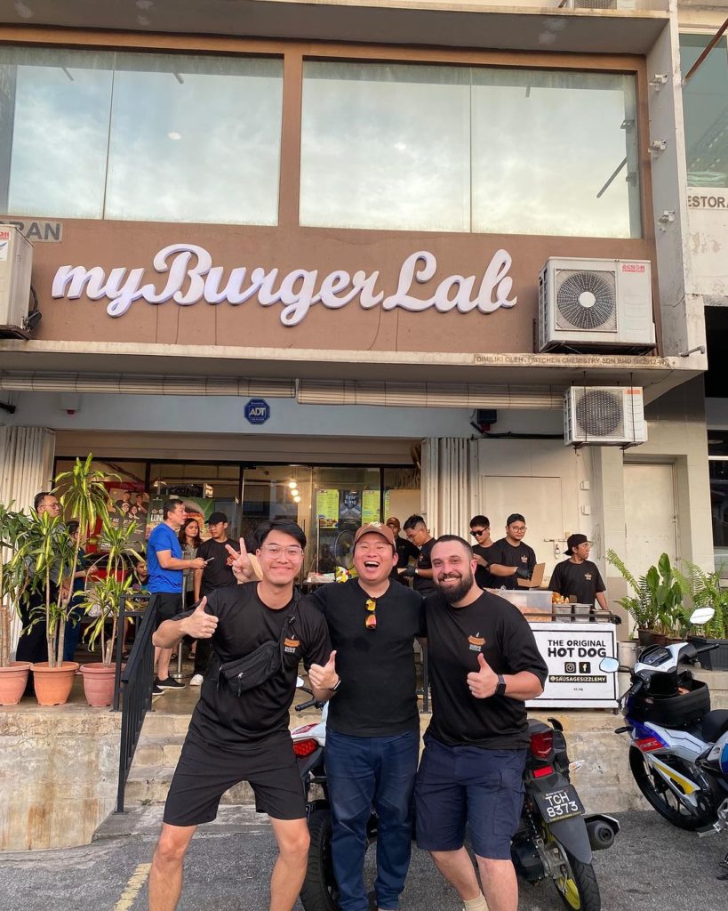 Top 10 Local Fried Chicken Spots In KL & PJ (2024 Guide) - KL Foodie