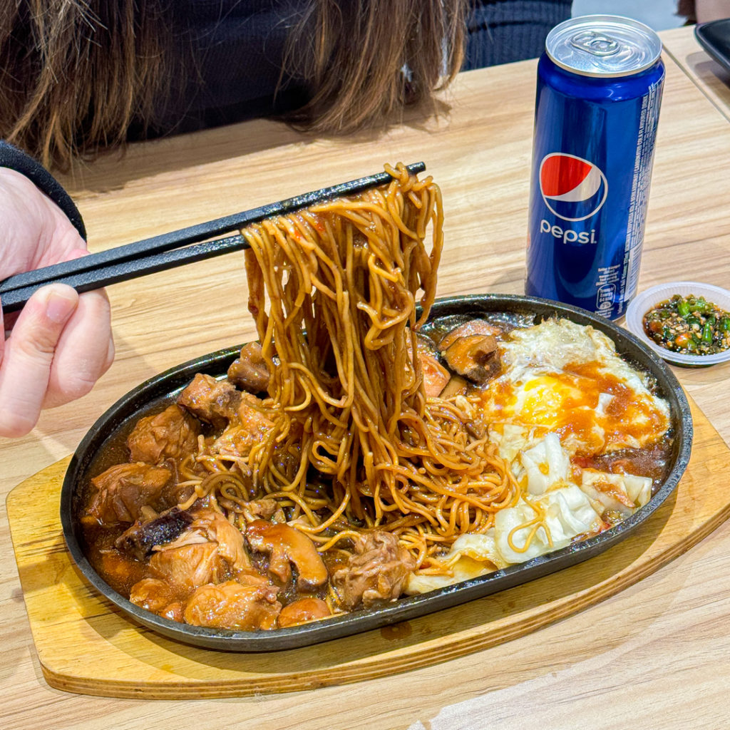 We Found The Cheapest & Most Worth It Set Meals In LaLaport BBCC From ...