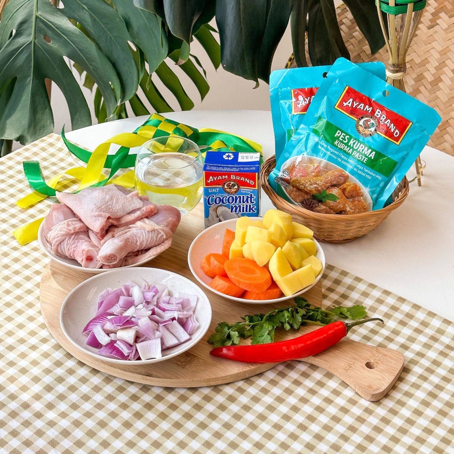 3 Easy Ramadan & Raya Recipes To Try With Ayam Brand™ Cooking Paste ...
