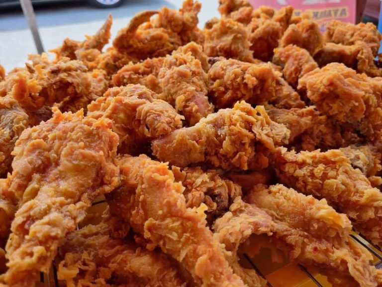 Top 10 Local Fried Chicken Spots In KL & PJ (2024 Guide) - KL Foodie