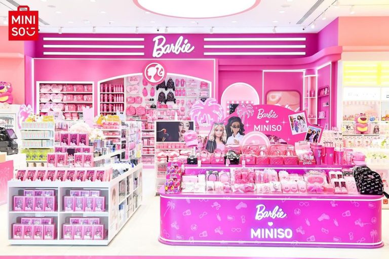 First-Ever Pink MINISO x Barbie IP Collection Store Opens In Berjaya ...