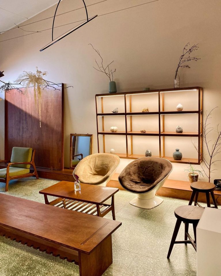 10 Must-Visit Quiet Cafes Perfect For Introverts In KL & PJ (2024 Guide ...