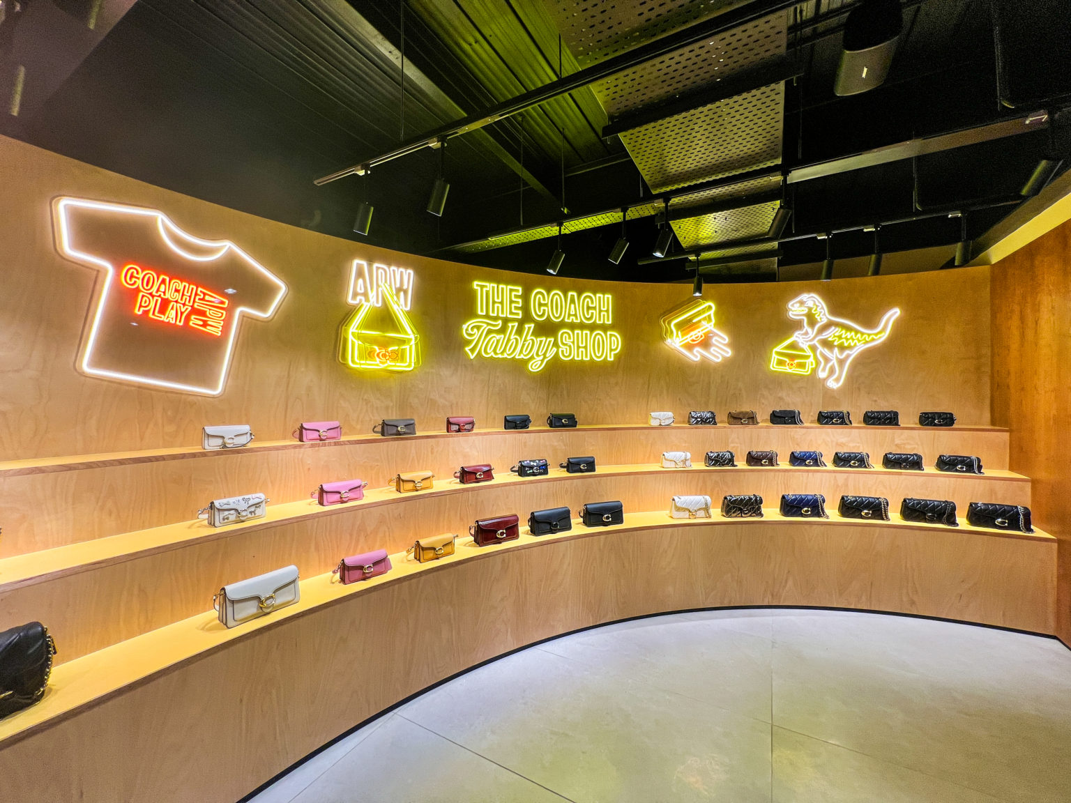 Coach Play APW features the BIGGEST The Coach Coffee Shop In The World ...