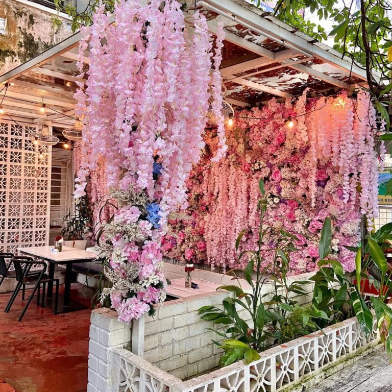 8 Must-Visit Cafes In Bangsar (2025 Guide) Near The NEW HolidayInn ...