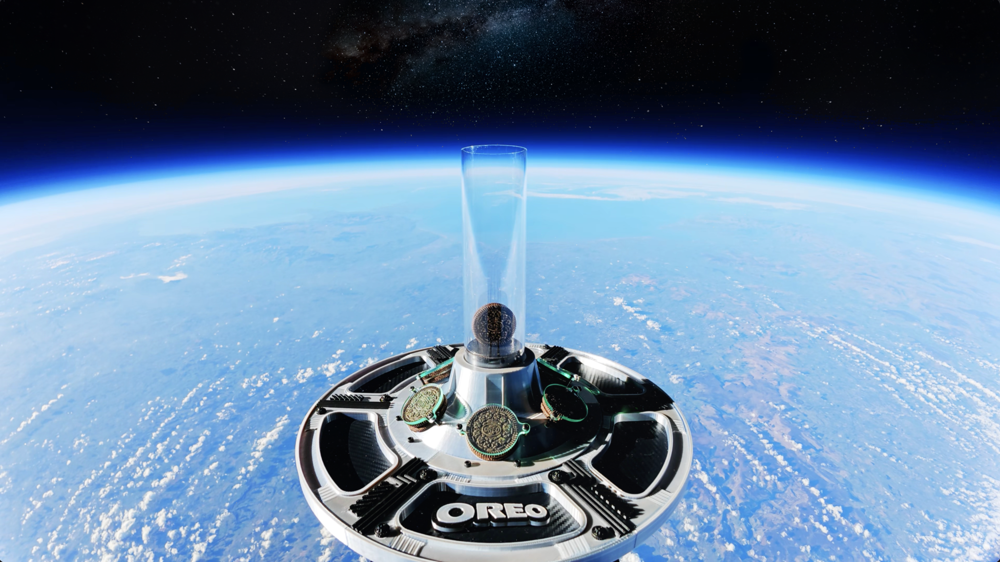 Top In Asia | OREO Unveils First Space Dunk-Themed Cookie! Have Fun ...