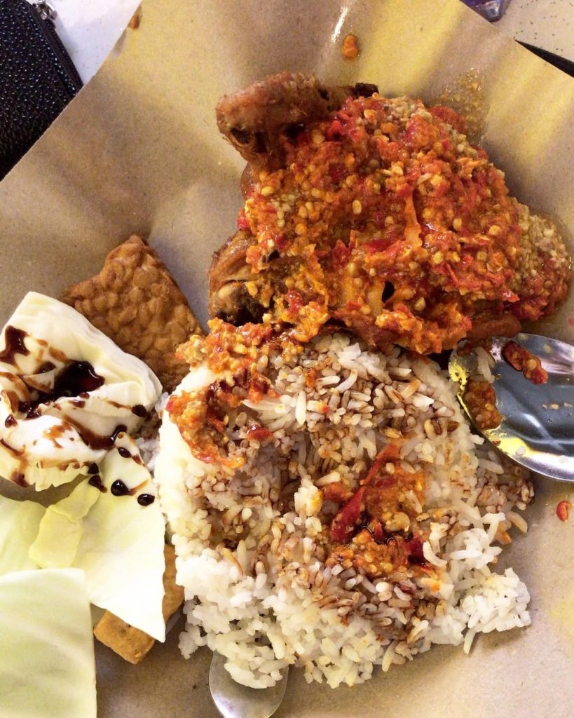 Top In Asia | 15 Best Ayam Gepuk Spots You Must Try In KL & PJ (2025 Guide)
