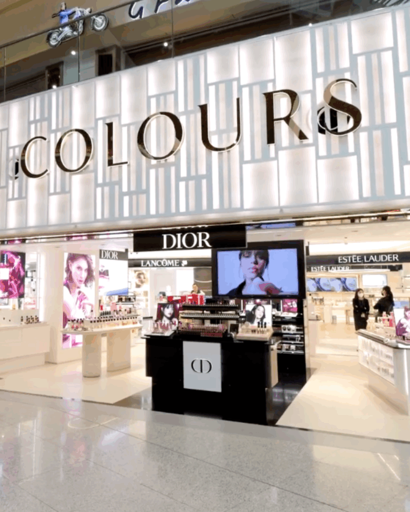 7 Reasons to Visit KLIA This Christmas - KL Foodie